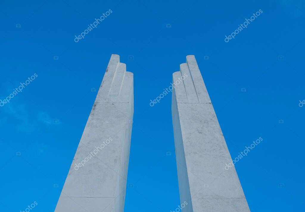 El Obelisco Hembra / La Rep blica Dominicana Femenina Obelisco 2024