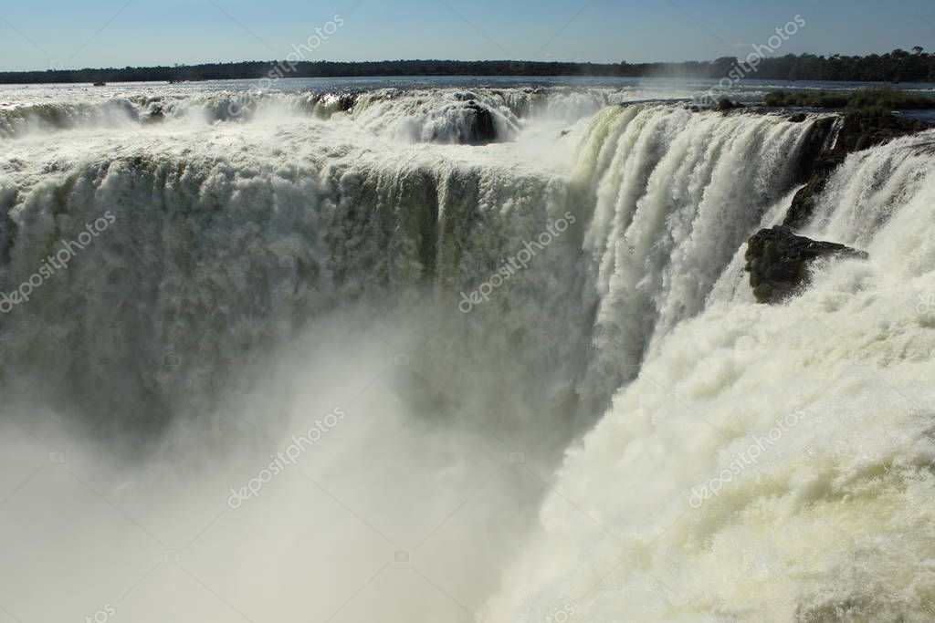 Iguazu Caídas Cascada Selva — Foto de stock © PantherMediaSeller #340911560
