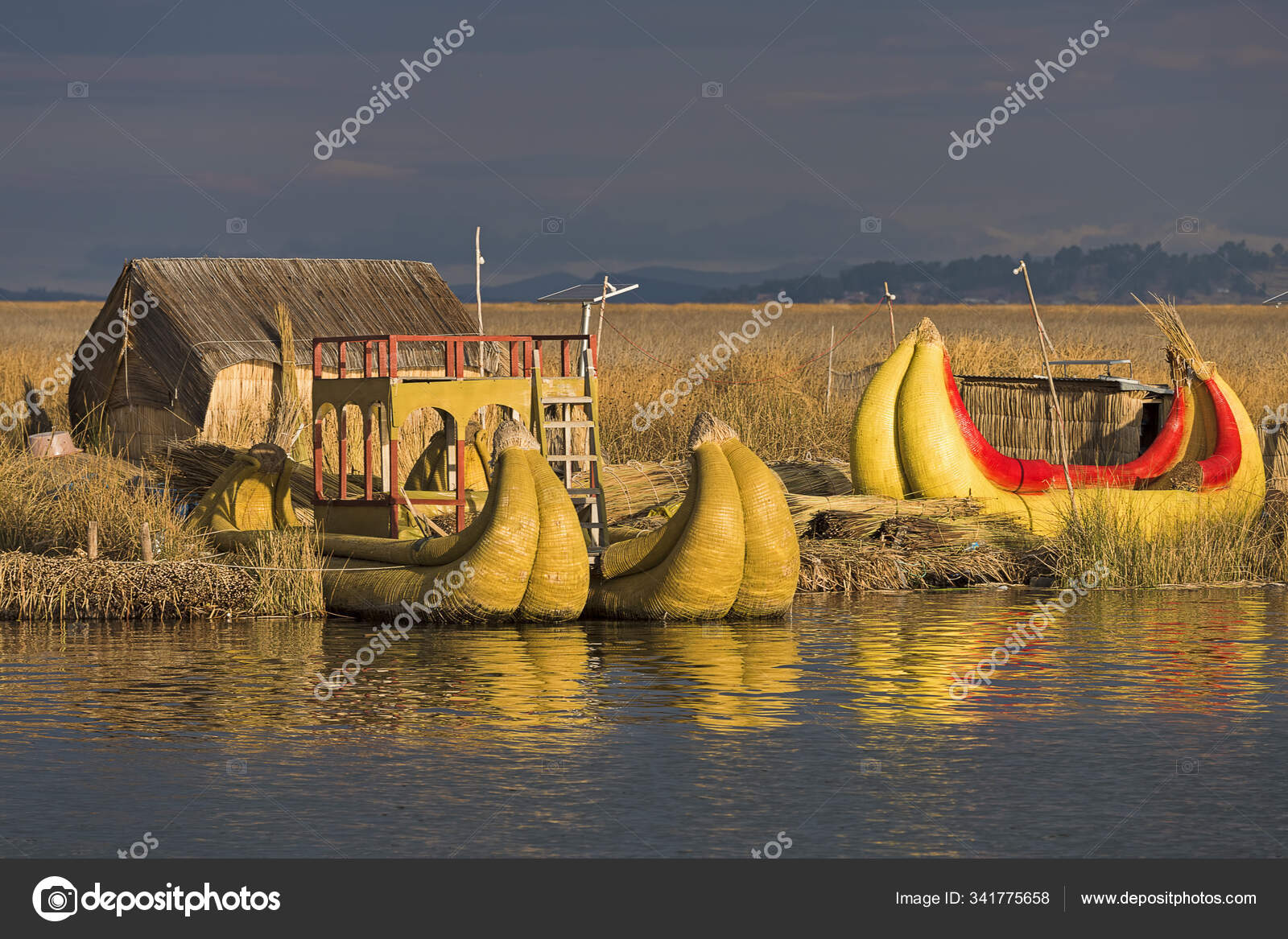 Reed Boats Urus Floating Islands Lake Titicaca Puno Region Peru — Stock ...