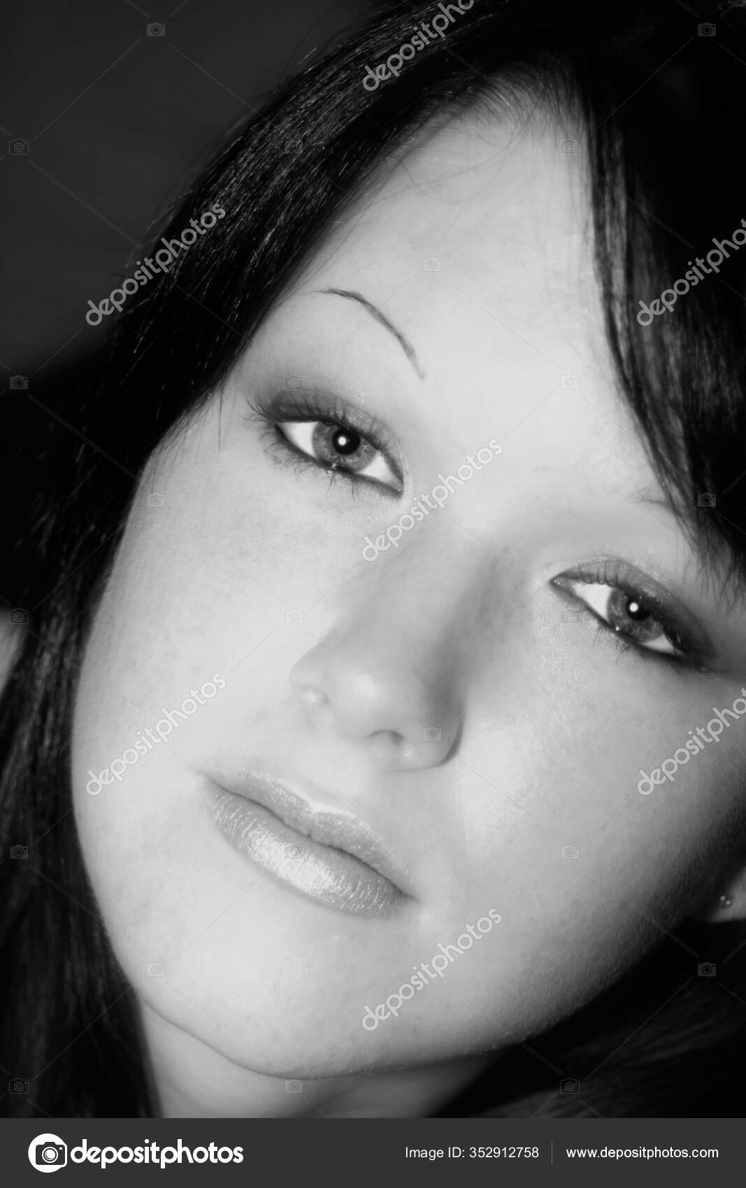 Woman Posing Camera Face Portrait — Stock Photo © PantherMediaSeller ...