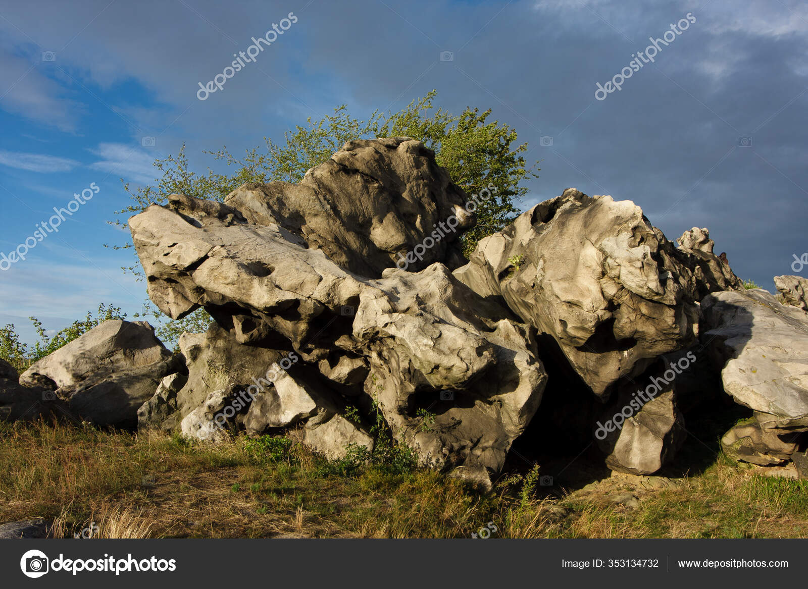 Devil's Wall Resin Stock Photo by ©PantherMediaSeller 353134732