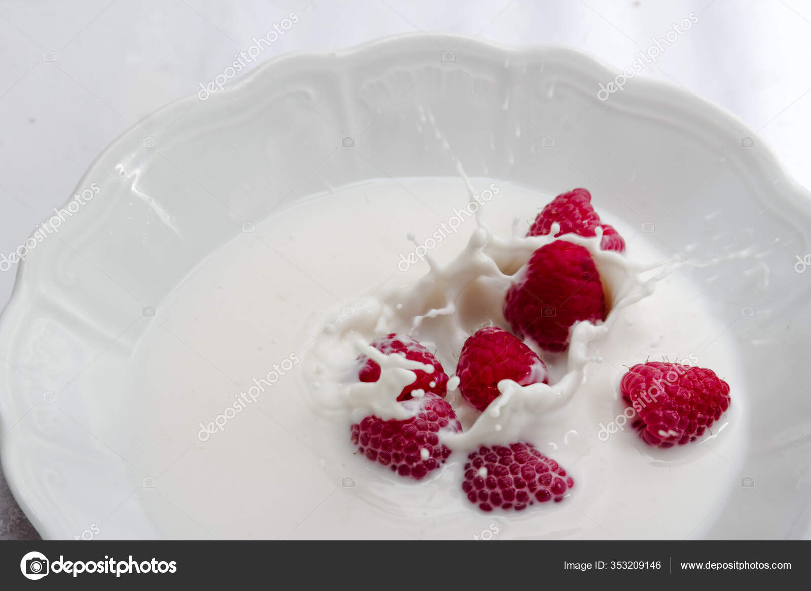 Raspberry Falls Milk Raspberry Falls Milk — Stock Photo ...