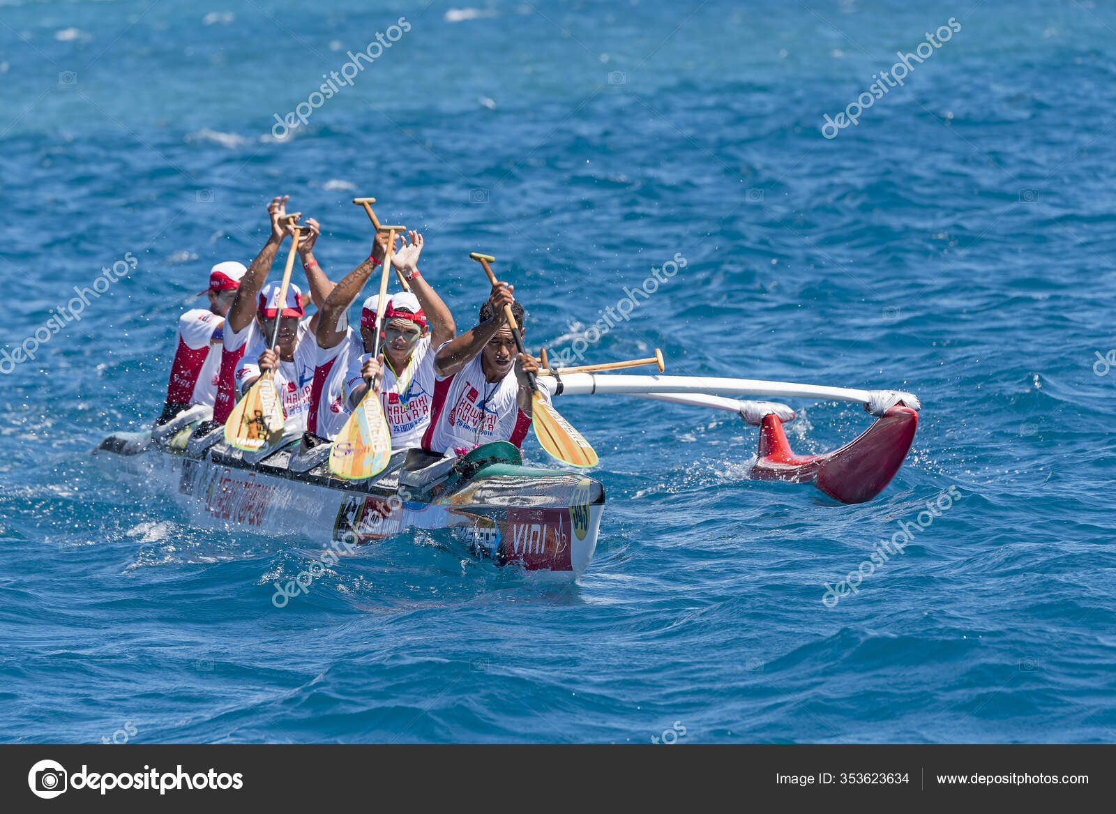 Hawaiki Nui Va'a World Canoe Race 2016 World Canoe Race Stock Photo by ...