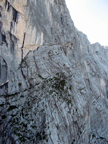 Fotos de Cima sella, Imagens de Cima sella sem royalties | Depositphotos