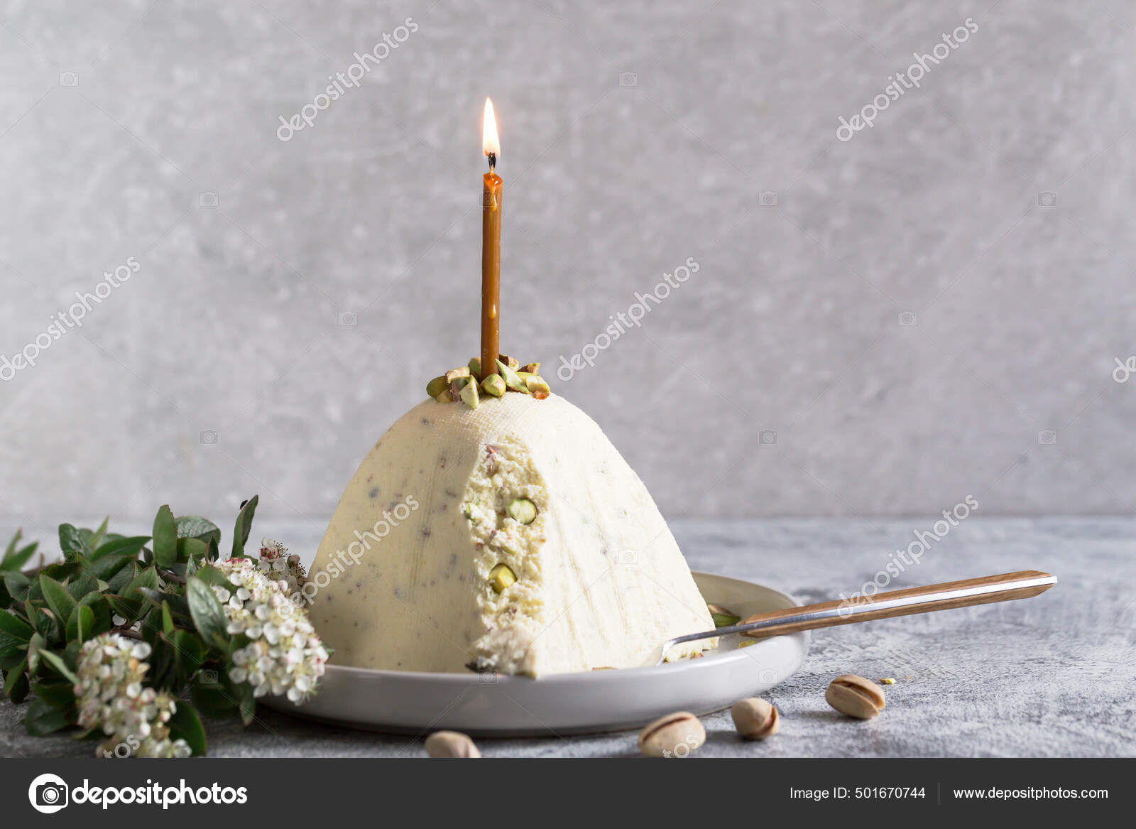 Paskha Kulich Pistachios Traditional Russian Orthodox Easter Quark Dessert Curd — Stock Photo ...