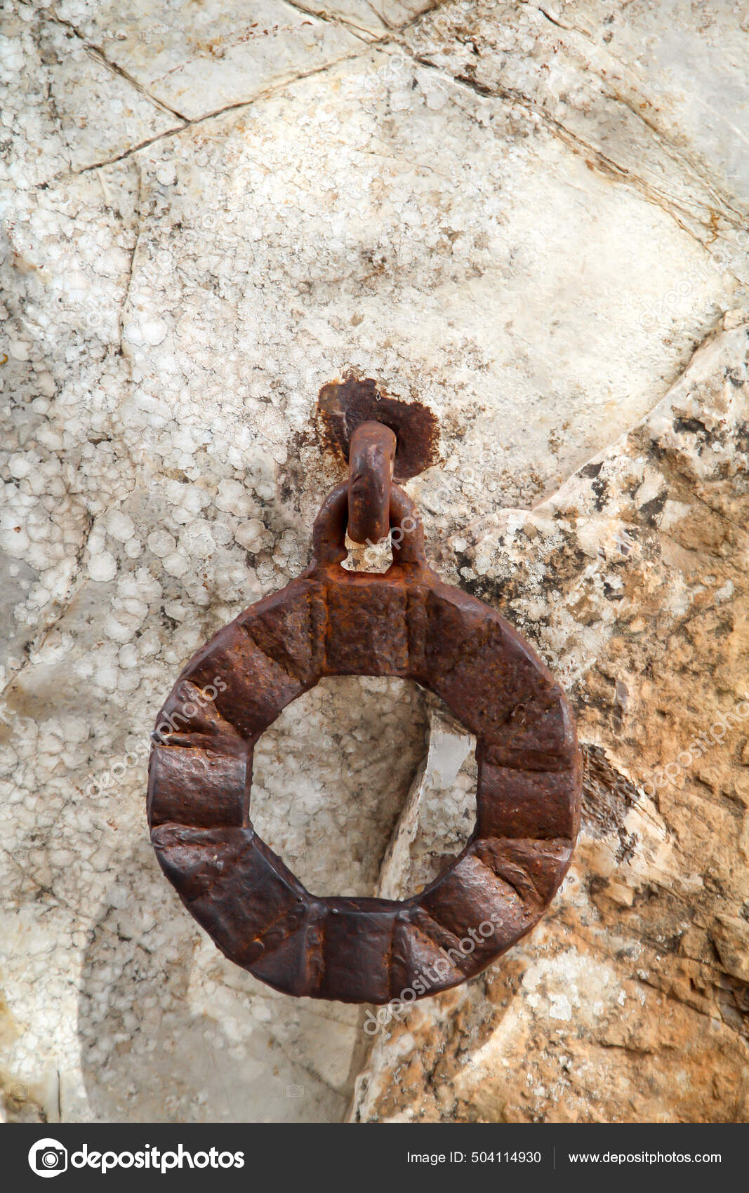 Rusted Iron Ring