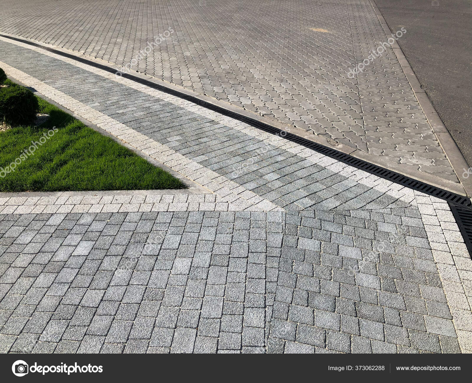 Stone Pavement Texture Perspective Stock Photo by ©trynkalo 373062288