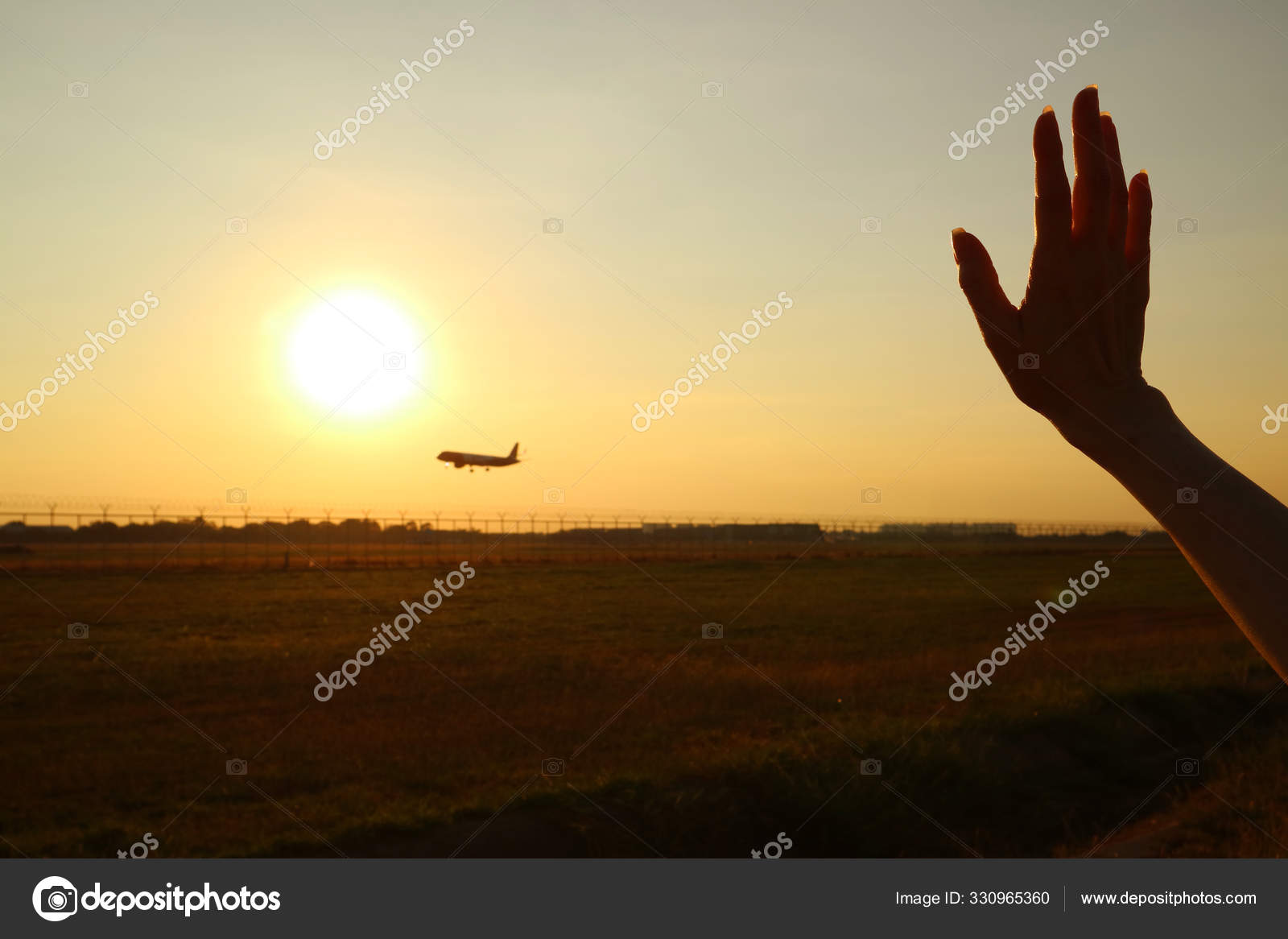 Silhouette Woman Hand Waving Airplane Sunset Sky — Stock Photo ...