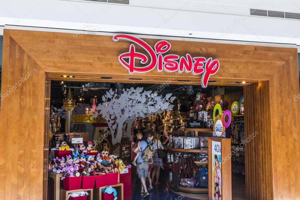 Cincinnati - Circa May 2017: Disney Store Retail Mall Location. Disney ...