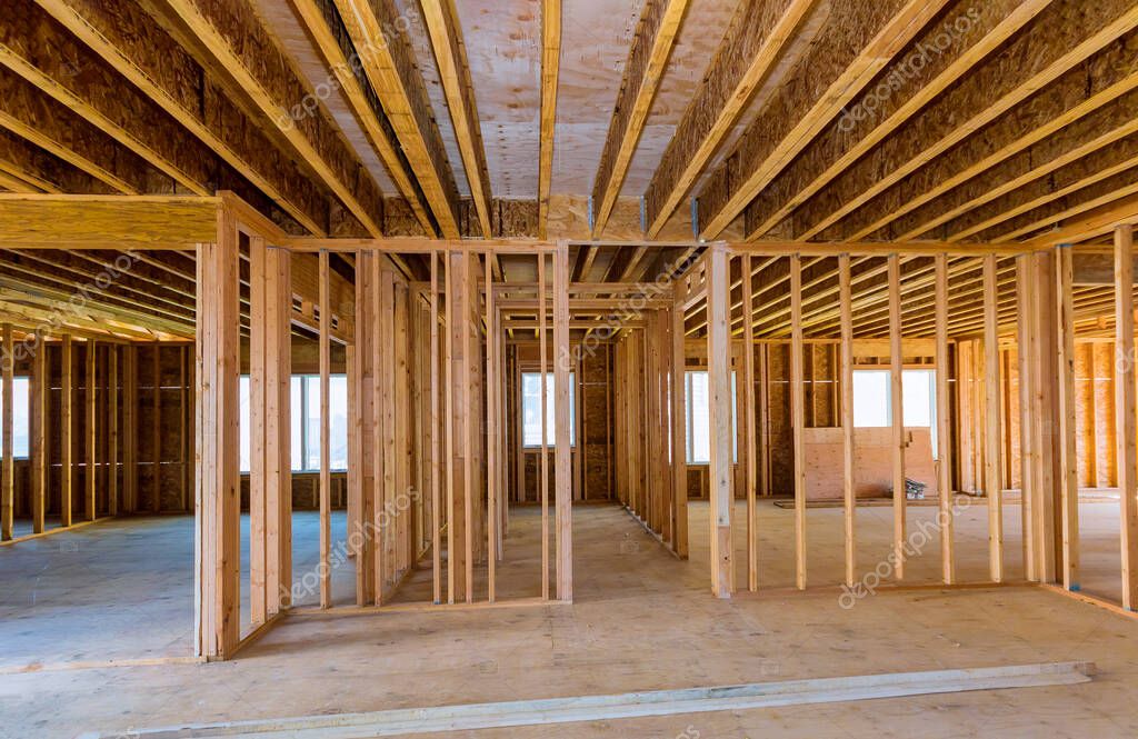 Marco de la viga de nueva casa en construcción casa viga de ...