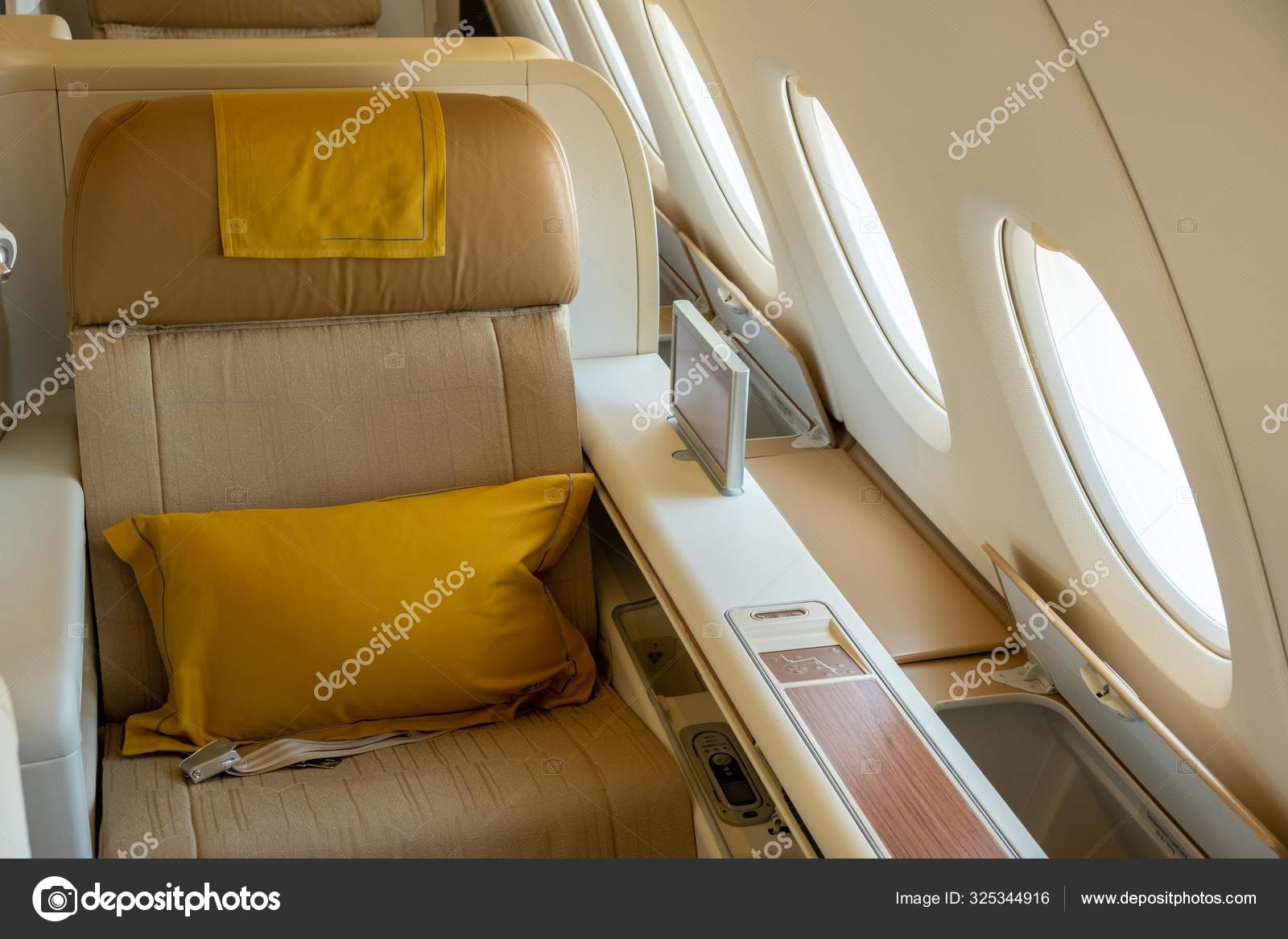 Luxury eleglance first class suite. Stock Photo by ©Supakit 325344916