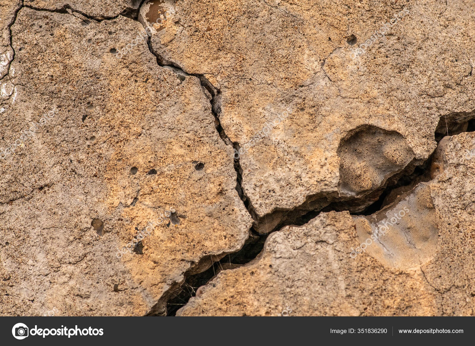 Old Concrete Cement Cracks Natural Destruction Time Weather Conditions ...