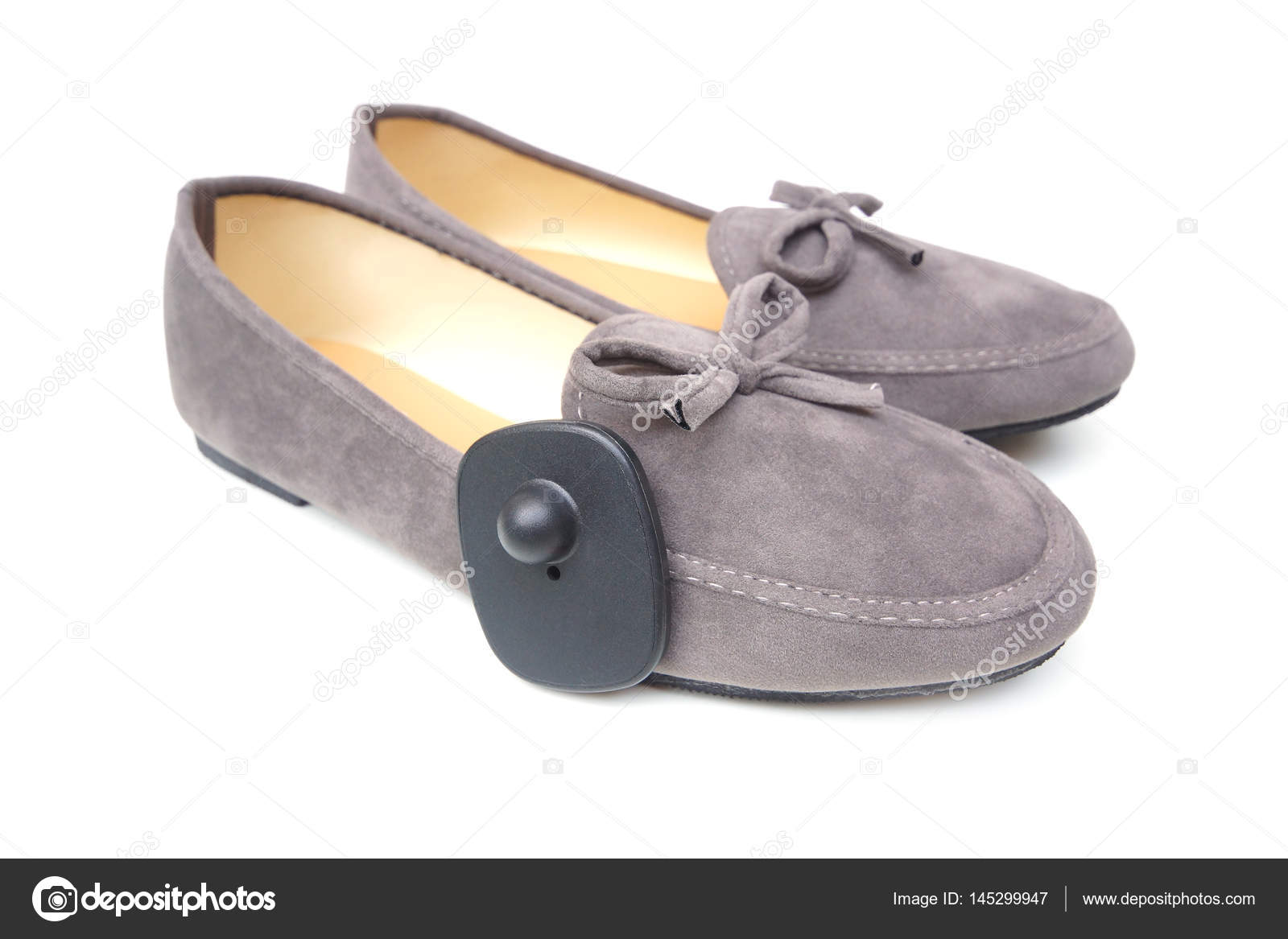 RFID hard tag attached on shoe — Stock Photo © weerapat #145299947