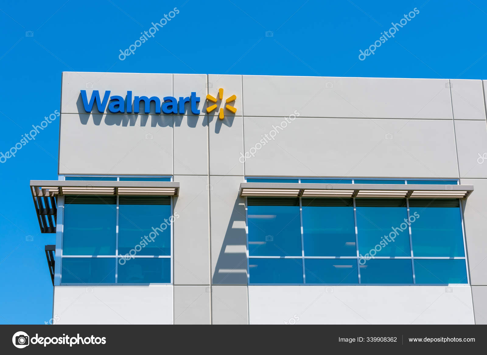 Walmart sign on facade of Walmart Labs office building in Silicon ...