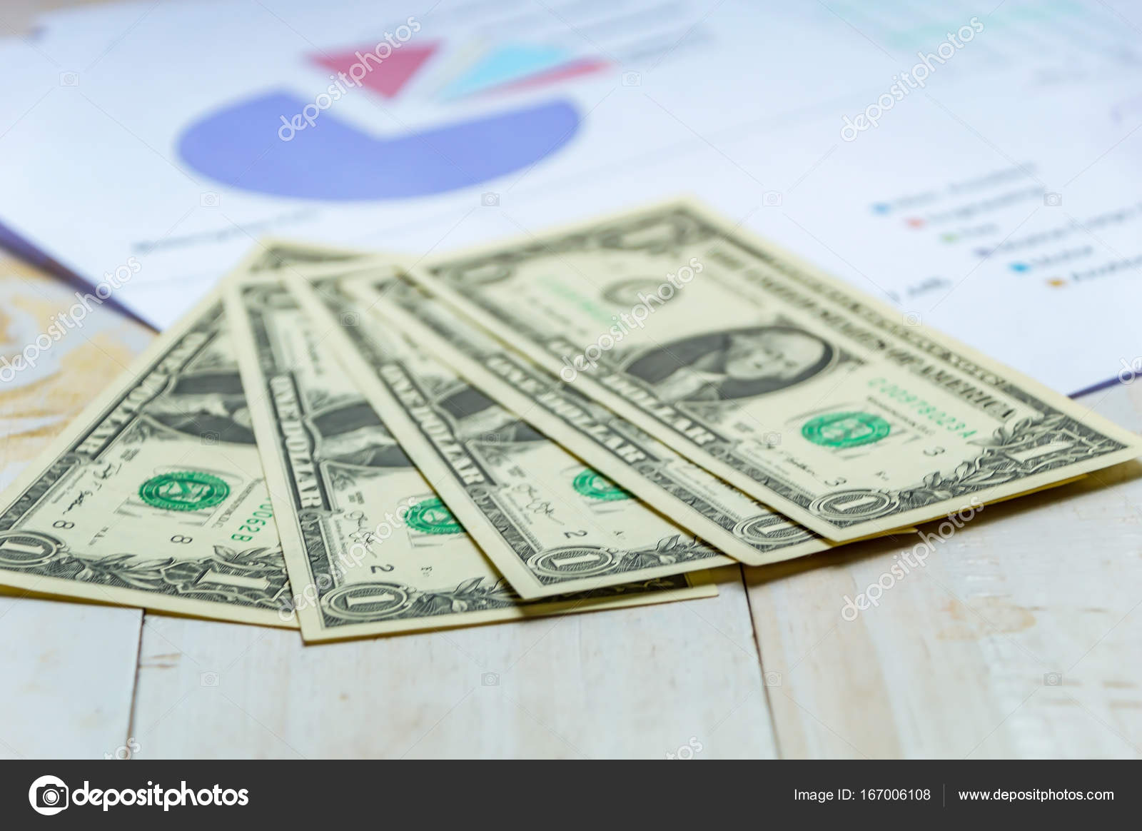 Closeup Cash dollar signs with bussiness growth on white wooden ⬇ Stock ...