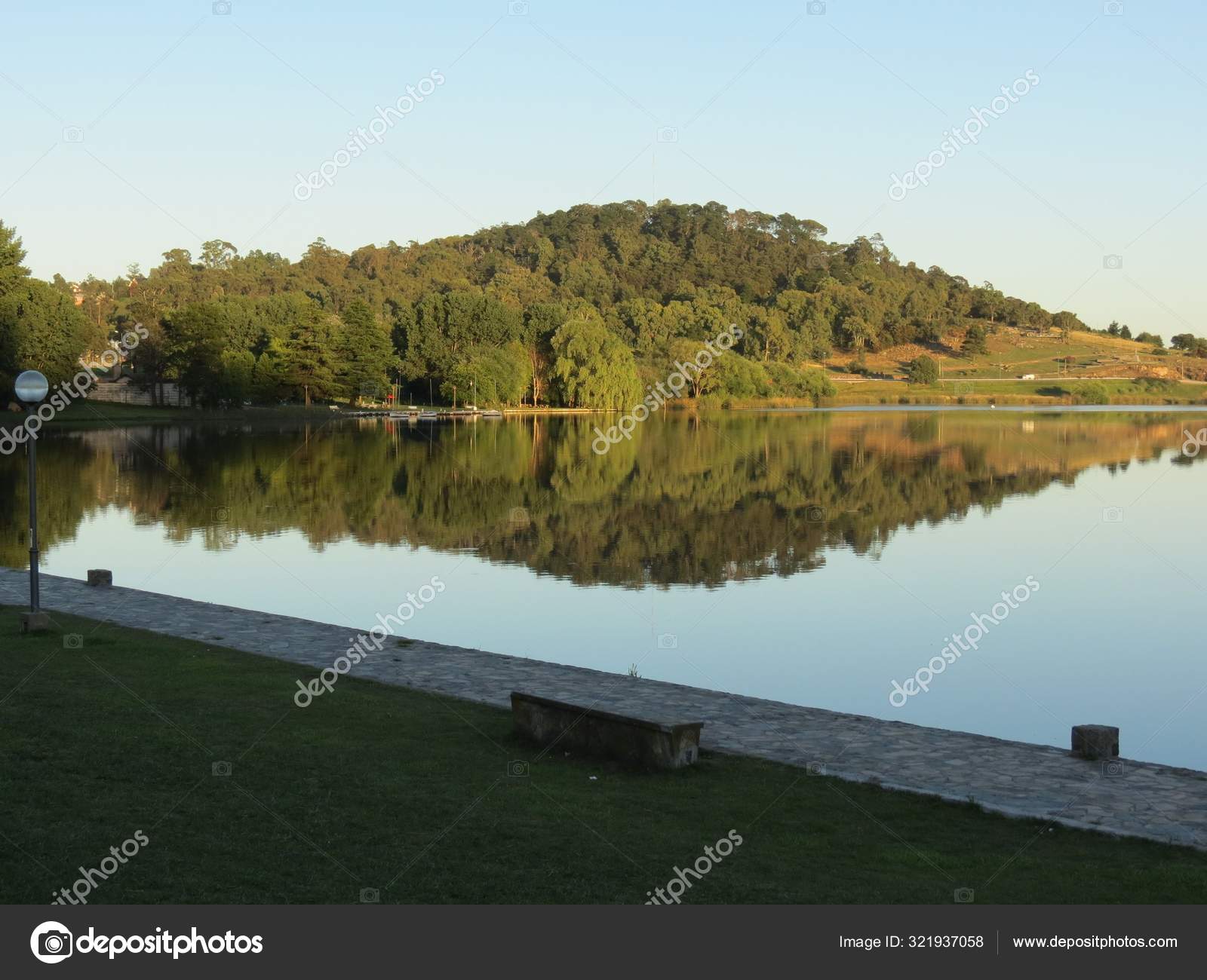Beautiful Sunrises Field Mist Dew Rising — Stock Photo © akanemon ...