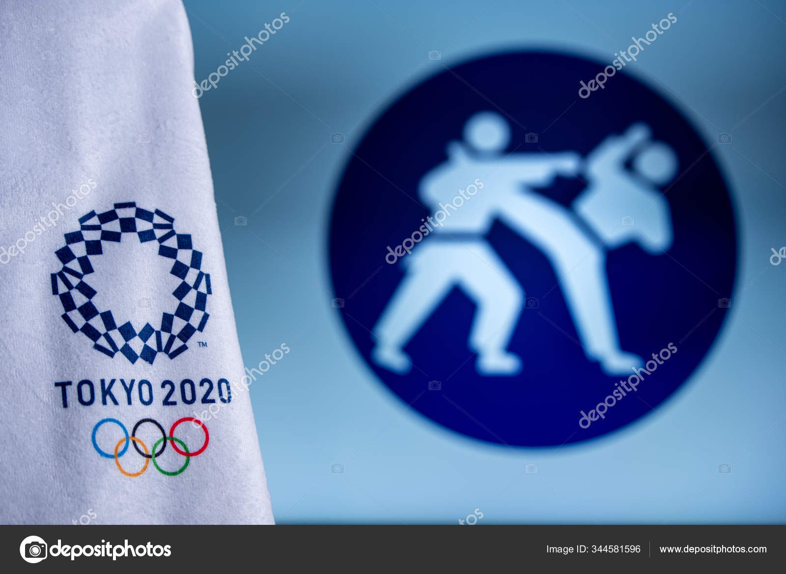 TOKYO, JAPAN, FEBRUARY. 14. 2020: Karate Kumite icon for summer olympic ...