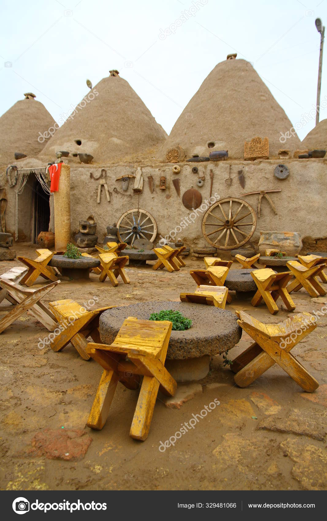 Courtyard Traditional Conic Harran Houses Harran Sanliurfa Stock Photo ...