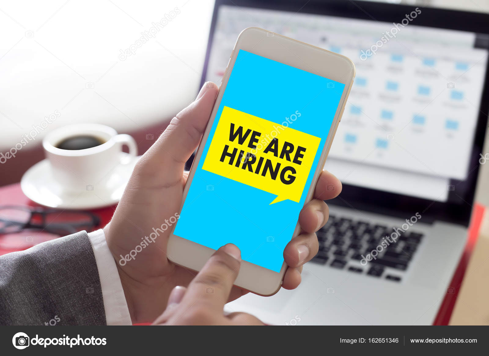 WE ARE HIRING Human Resources Interview professionals working fi — Stock Photo © duiwoy #162651346
