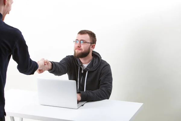 Handshake desk Stock Photos, Royalty Free Handshake desk Images ...