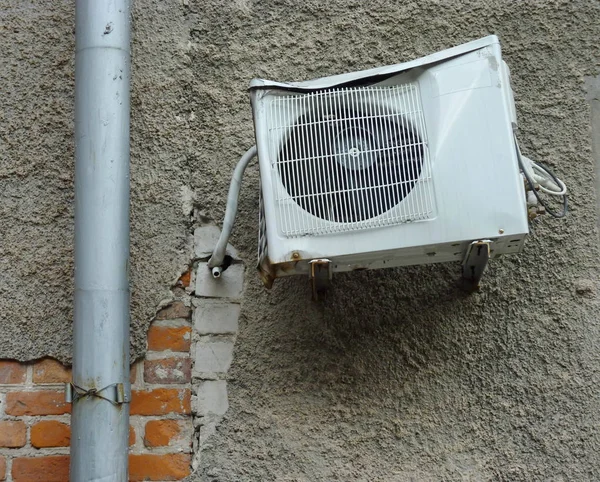 Broken air conditioner Stock Photos, Royalty Free Broken air ...