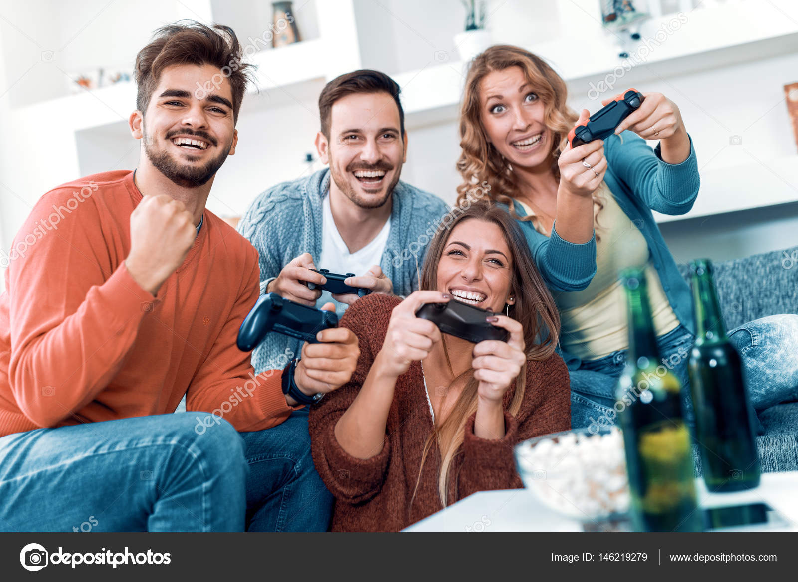 Friends having fun at home — Stock Photo © Ivanko1980 #146219279