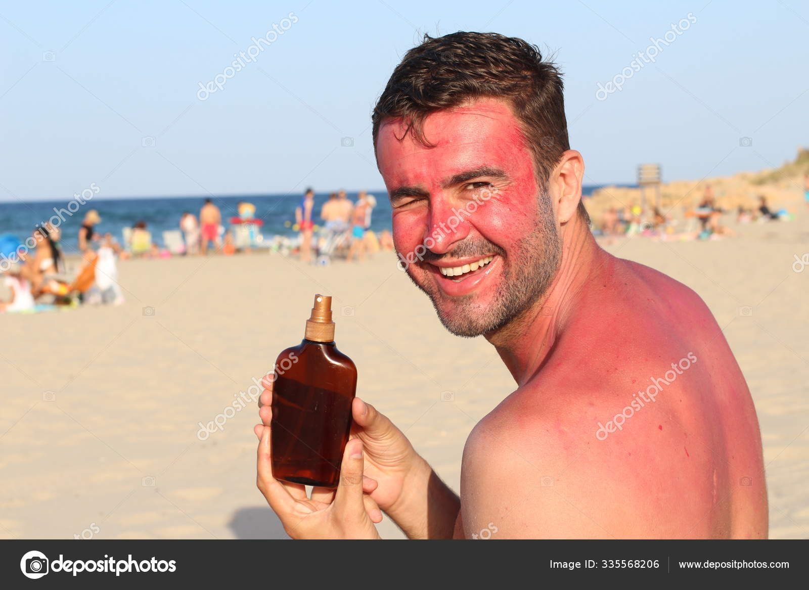 Man Getting Sunburned Beach — Stock Photo © albejor2002@hotmail.com ...
