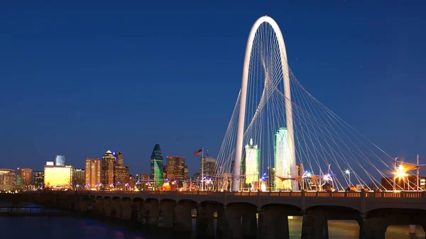 Dallas bridge Stock Photos, Royalty Free Dallas bridge Images ...