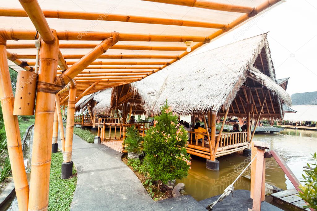 Surabaya, Indonesia - 28 de marzo de 2019: El ambiente interior del ...