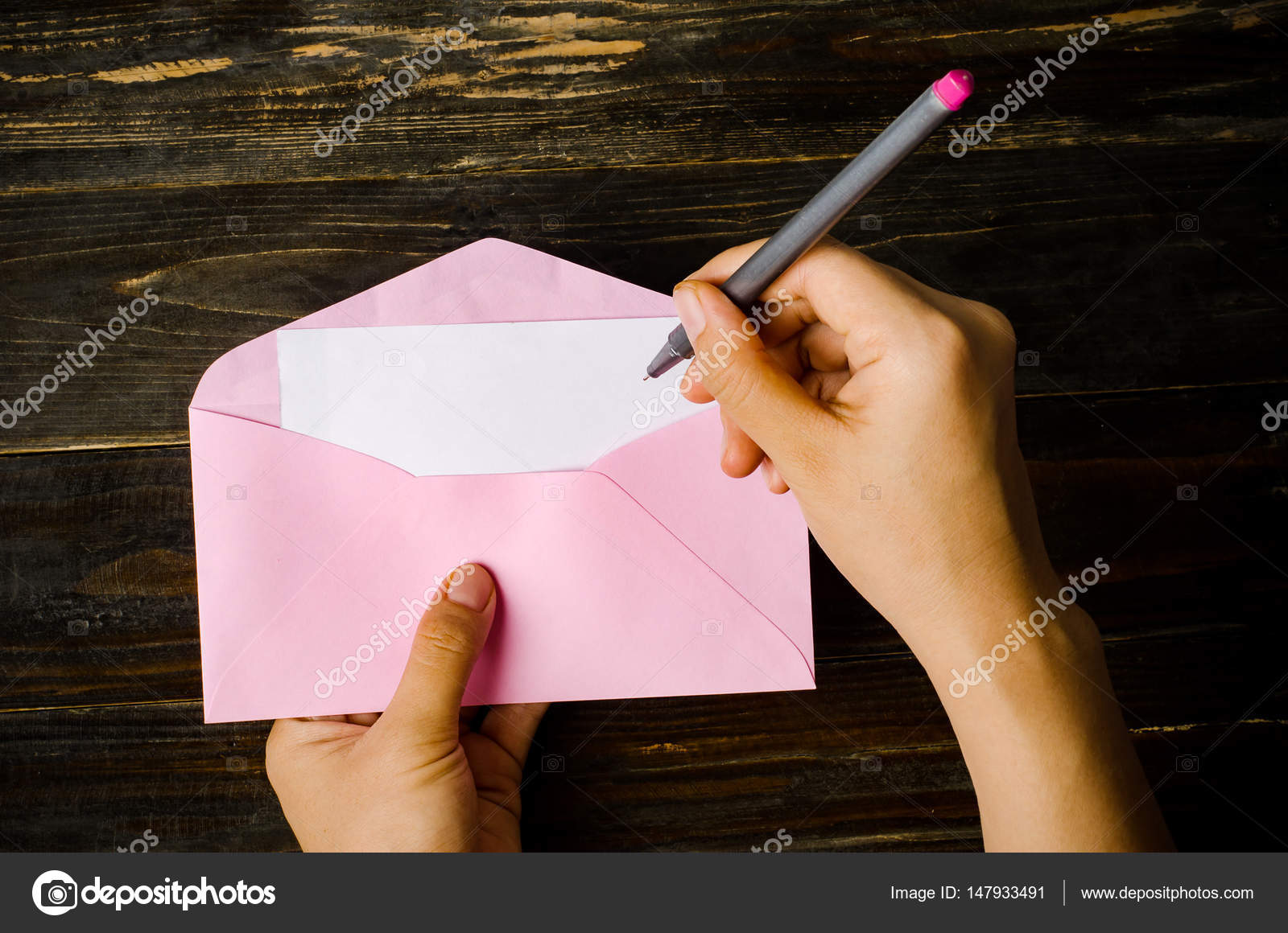 Writing on blank white card in an pink envelope — Stock Photo ...
