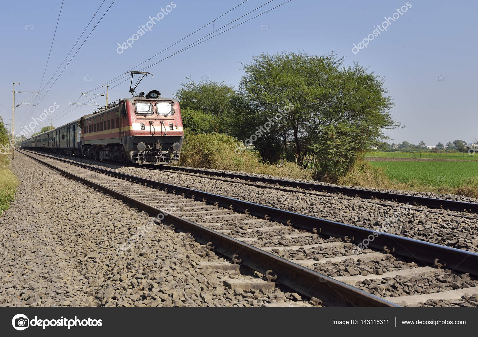 Indian Long Distance Train Approaching Station — Stock Photo ...