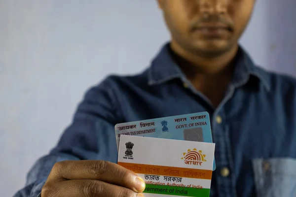 Aadhaar card Stock Photos, Royalty Free Aadhaar card Images | Depositphotos