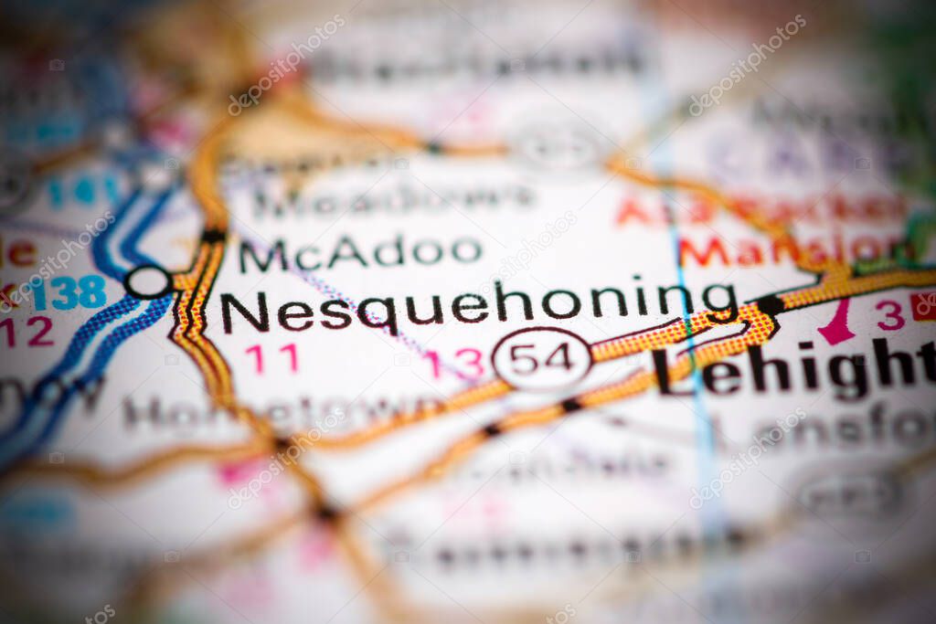 Para llamar a NESQUEHONING, en ESTADOS UNIDOS