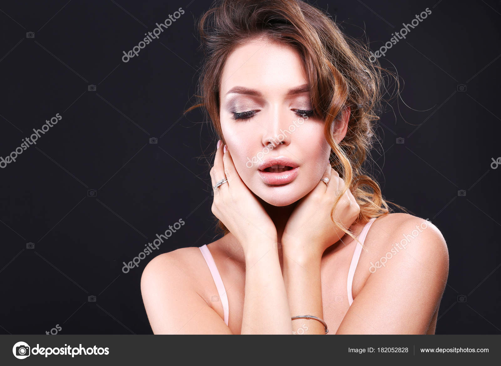 Portrait of beautiful delicate woman. Portrait. Beauty. Glamorous look ...