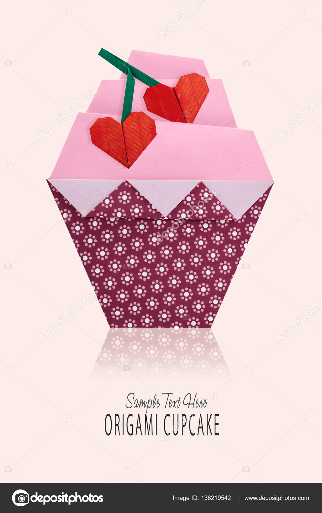 Origami art cupcake Stock Photo by ©mandrixta 136219542