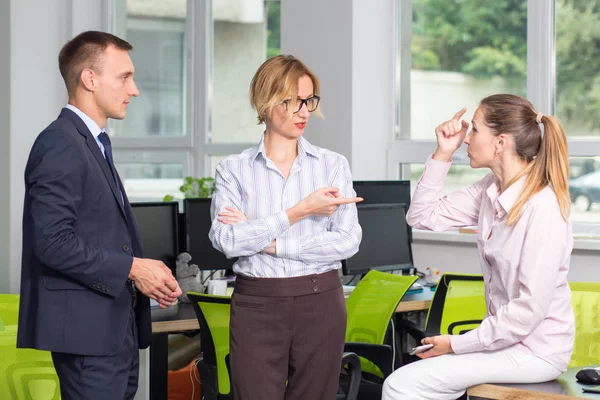 Talking coworkers Stock Photos, Royalty Free Talking coworkers Images ...