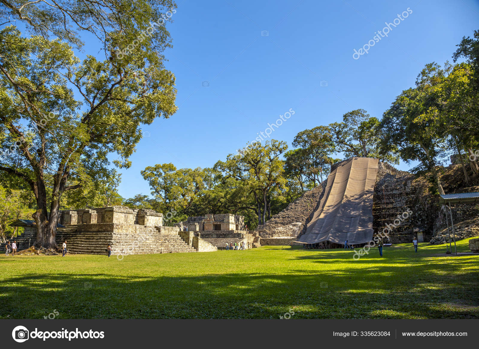 Mayan Pyramids Copan Ruins Temples Honduras Stock Photo by ©unaihuizi ...