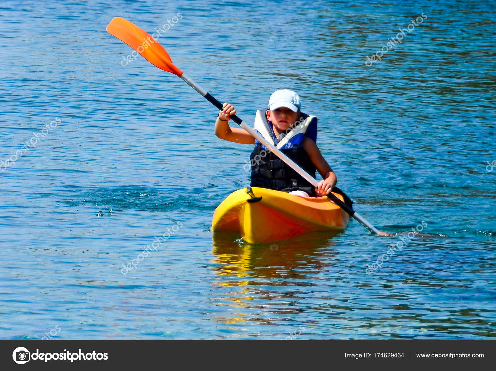 Kayaking lessons. Boy with life buoy suit in kayak lessons — Stock ...