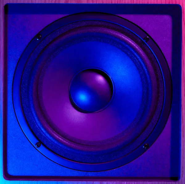 Marshall speaker Stock Photos, Royalty Free Marshall speaker Images ...