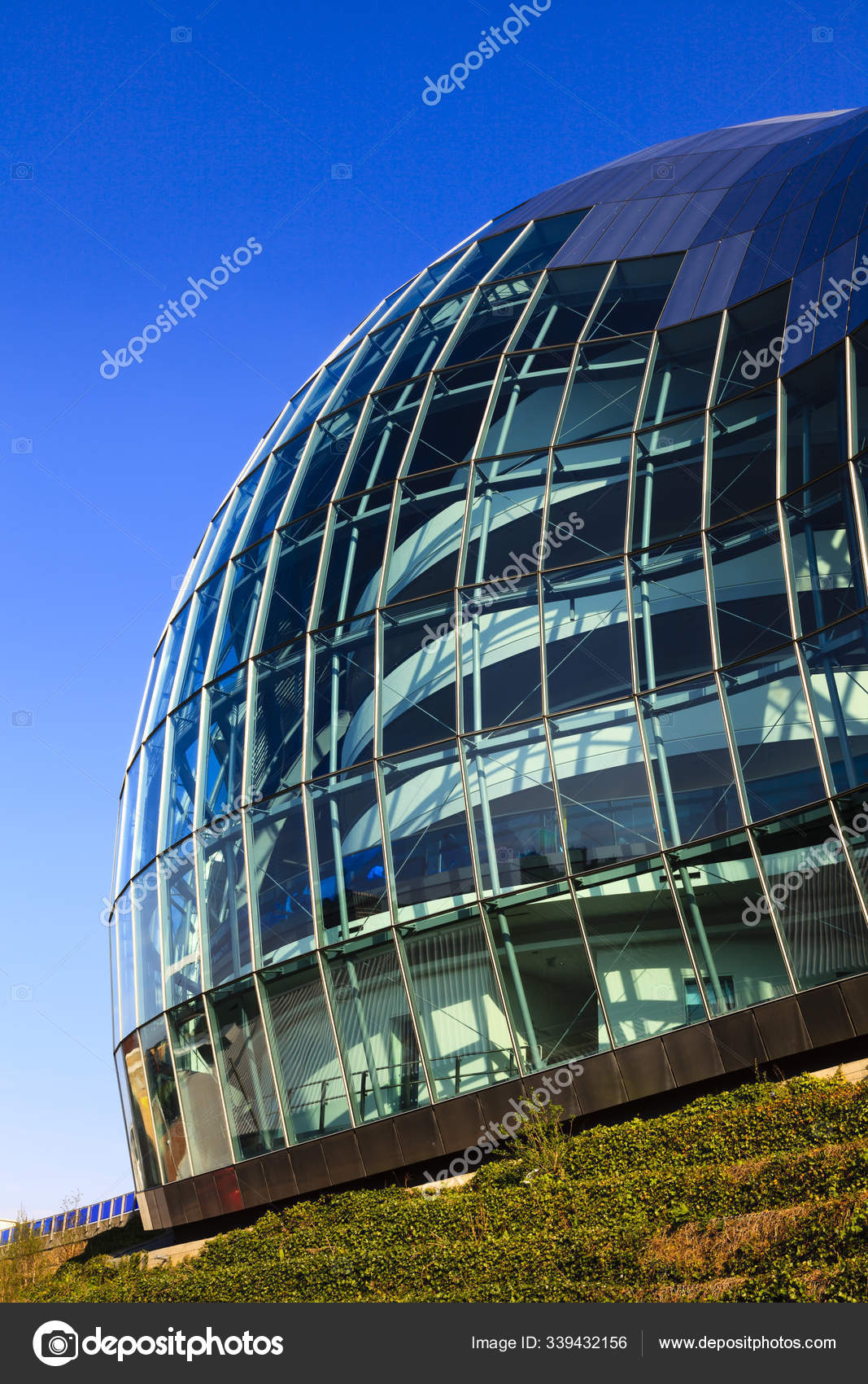 Iconic Glass Steel Frontage Sage Gateshead Centre Musical Education ...