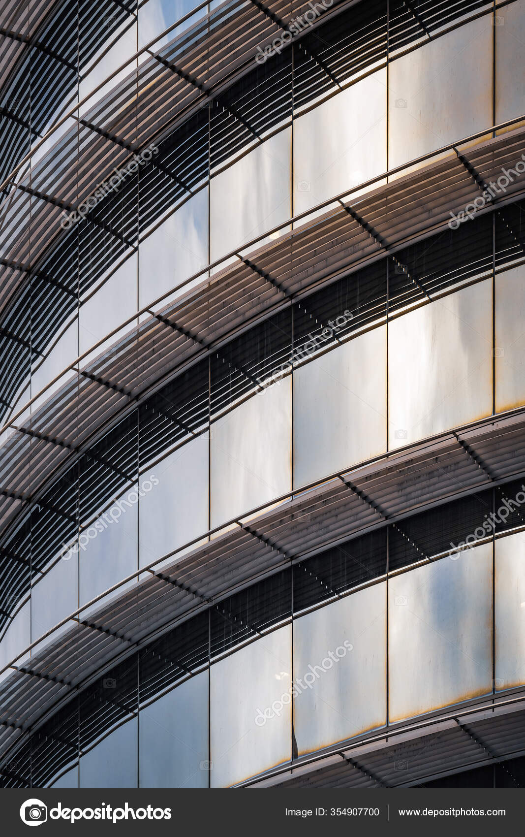 Light Reflections Curved Glass Windows Office Building — Stock Photo ...
