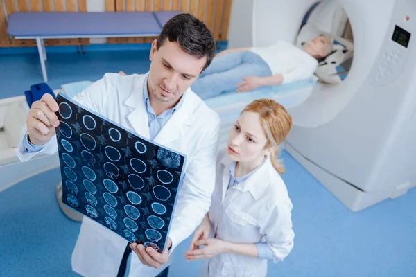 27 Doctors looking at scans Stock Photos, Doctors looking at scans ...