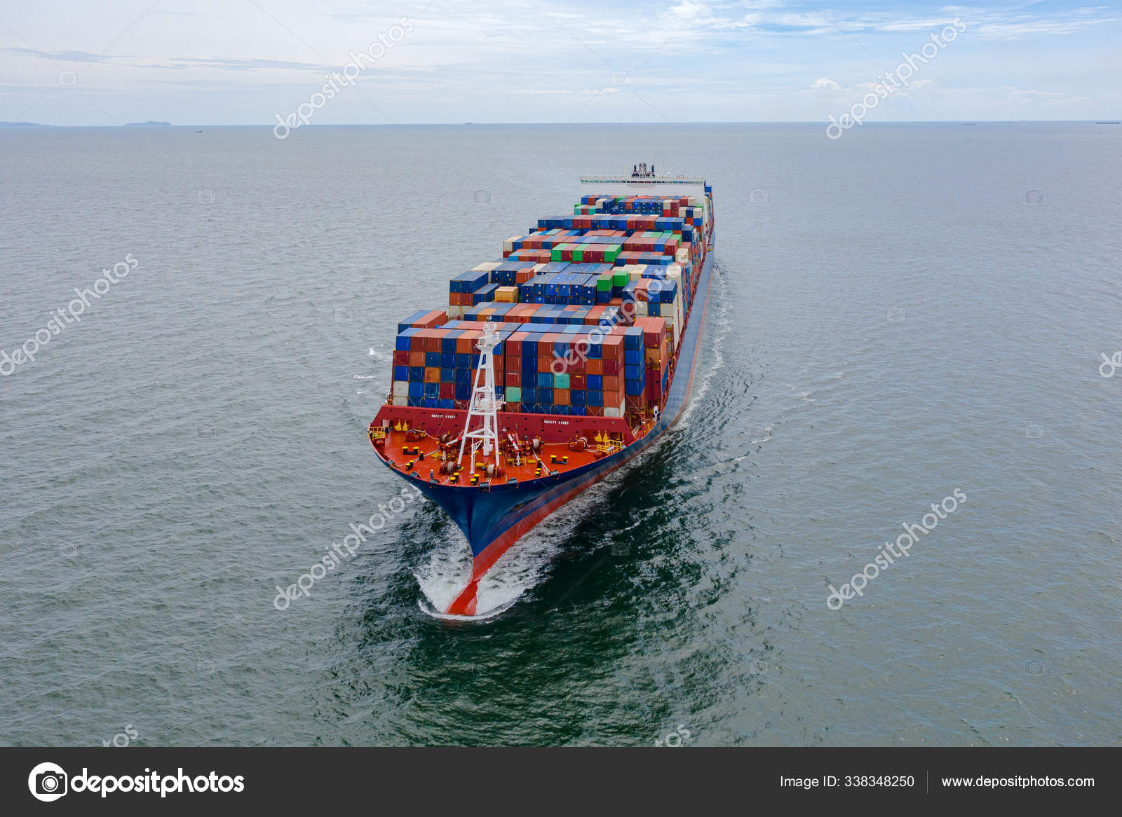 Large Teu Container Ship Sailing Sea Carriage Shipment Cargo Loading ...