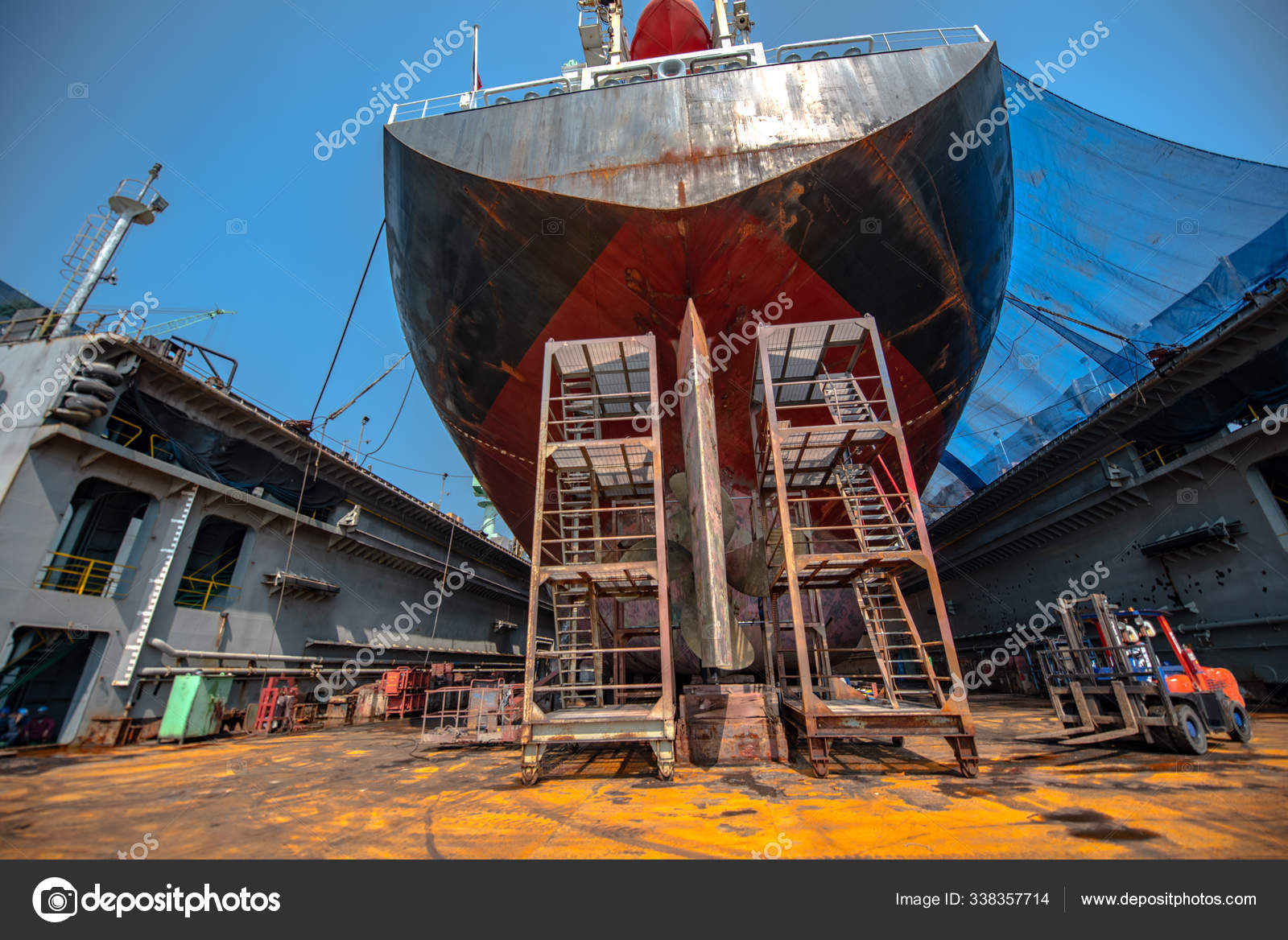 Aft Commercial General Bulk Cargo Ship Floating Dry Dock Yard – Stock ...