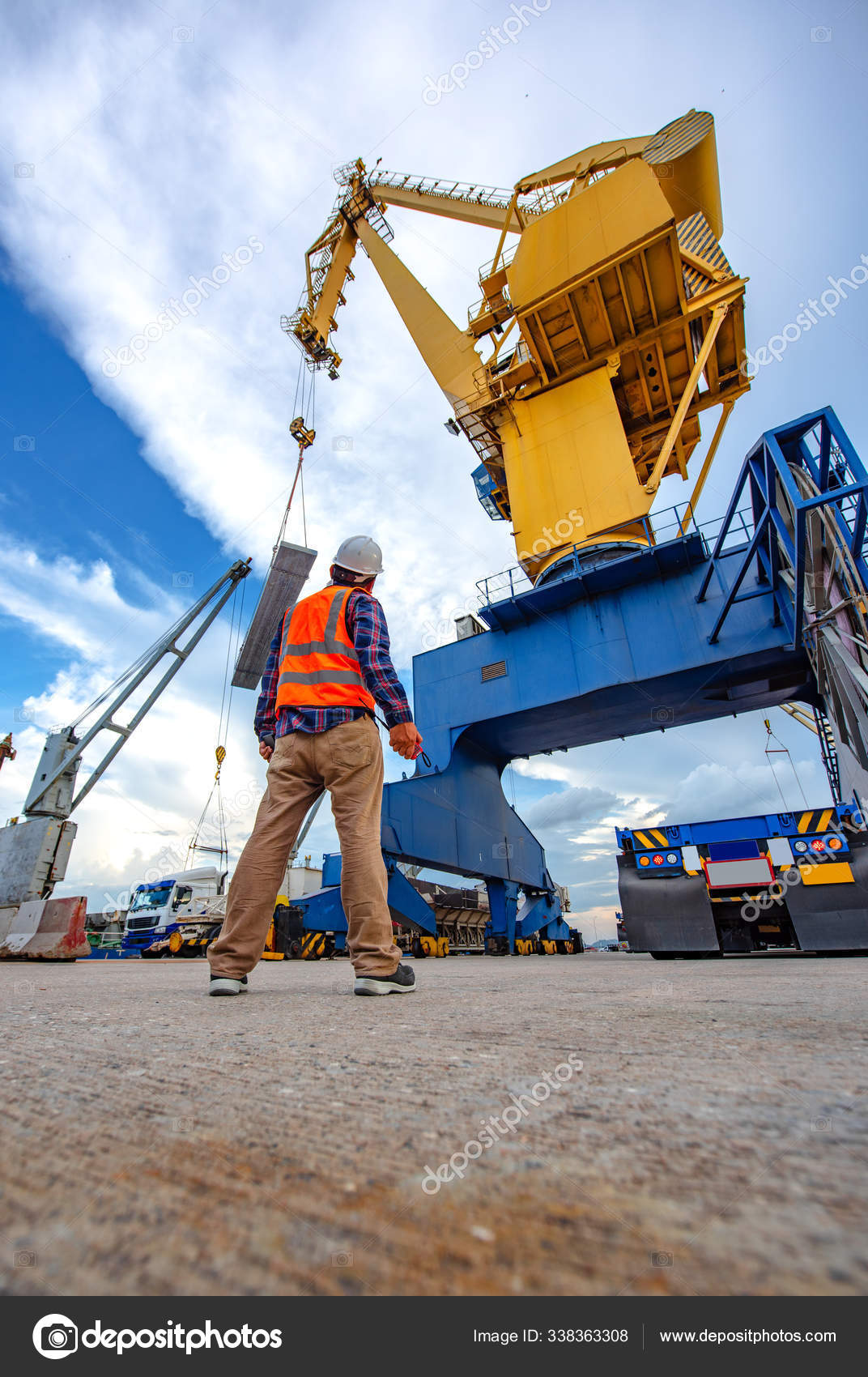 Loading Discharging Operation Steel Product Bulk Cargo Ship Vessel Port ...