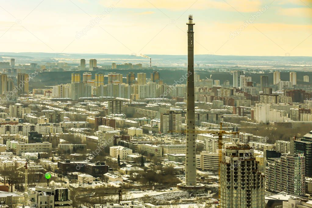Rusia. Ekaterinburg. Torre de TV inacabada en el centro de la ciudad . 2024