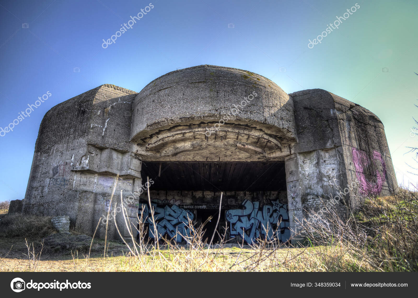 Old Ww2 Bunkers 7,300+ Ww2 Bunker Stock Photos, Pictures