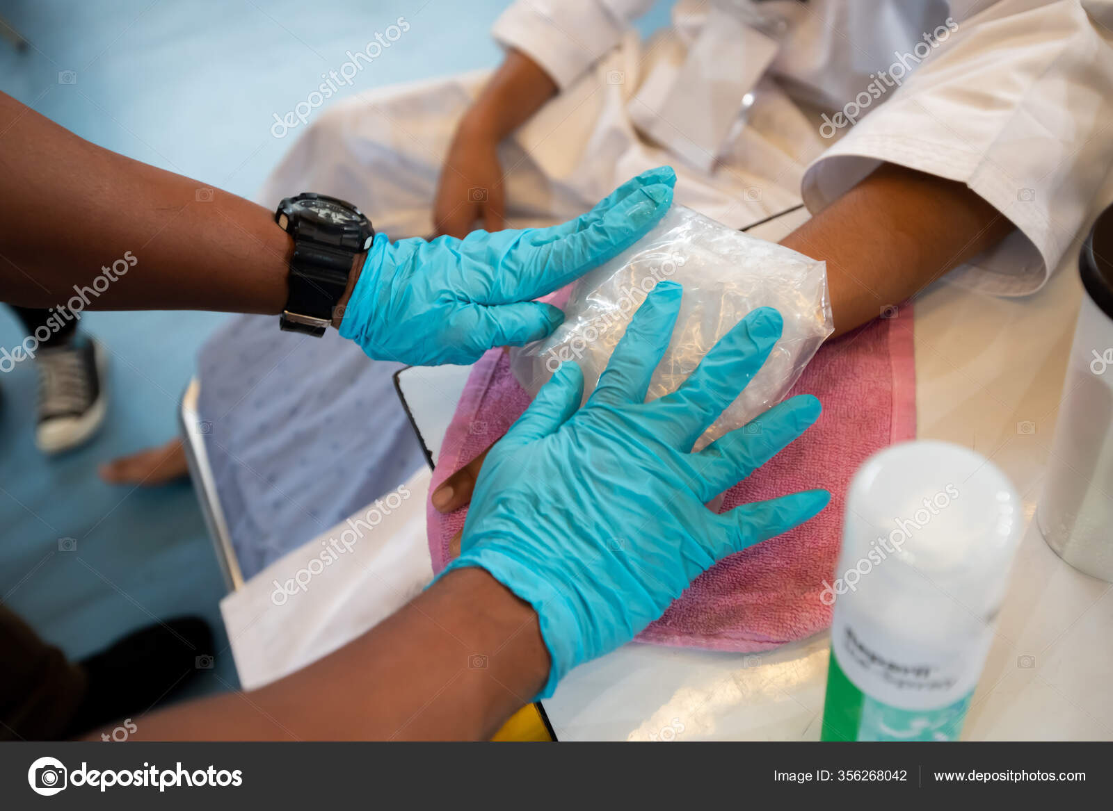 Nurse Ems Put Ice Pack Hand Injured Player Treatment Wound Stock Photo ...