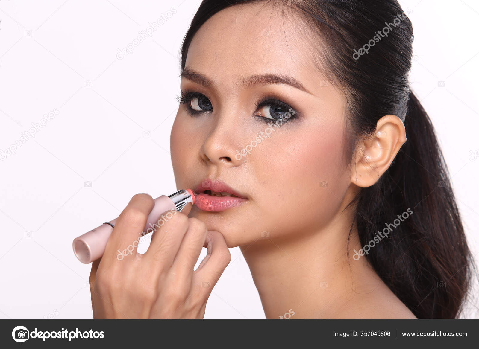 Cosmetic Applying Make Beauty Process White Studio Background Perfect ...