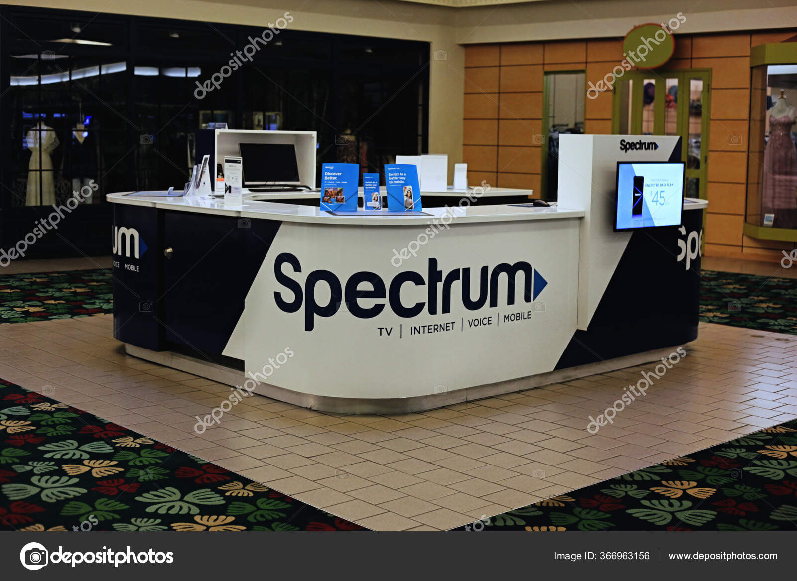 Honolulu Hawaii April 2020 Spectrum Cable Company Kiosk Kalaha Mall ...
